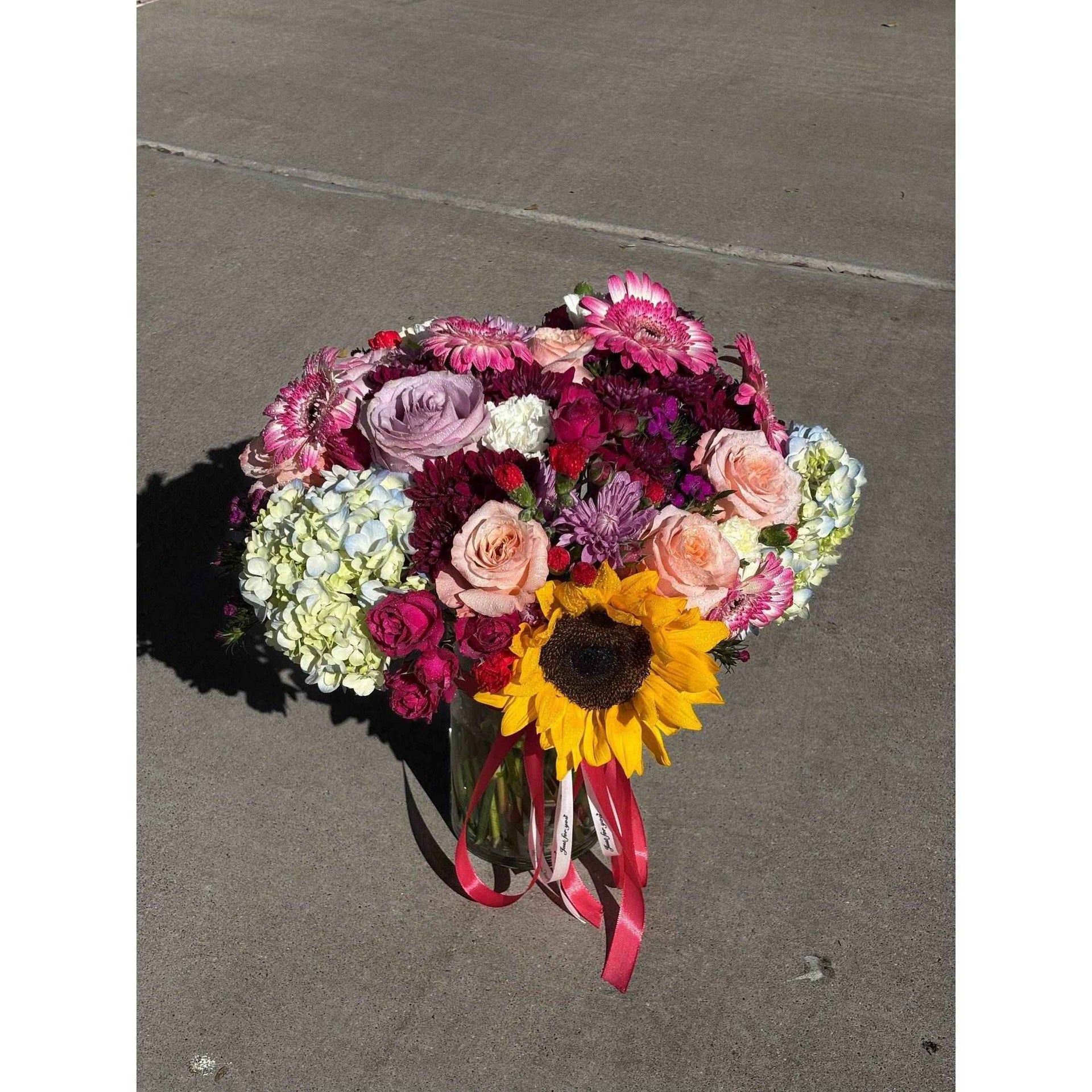 Designer's Choice Arrangement – Flowery